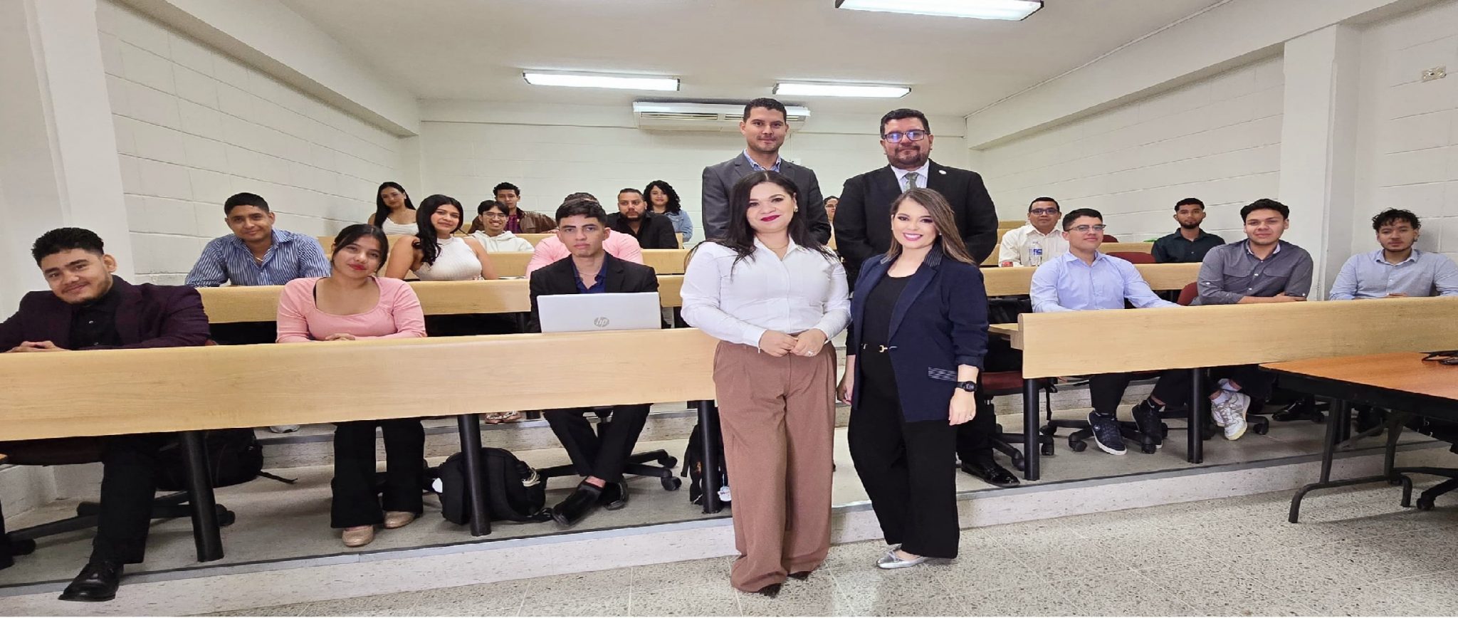 UTH – Universidad Tecnológica de Honduras